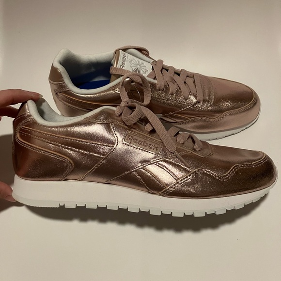 Reebok | Shoes | Reebok Classic Harman Run Leather Rose Gold Sneakers ...